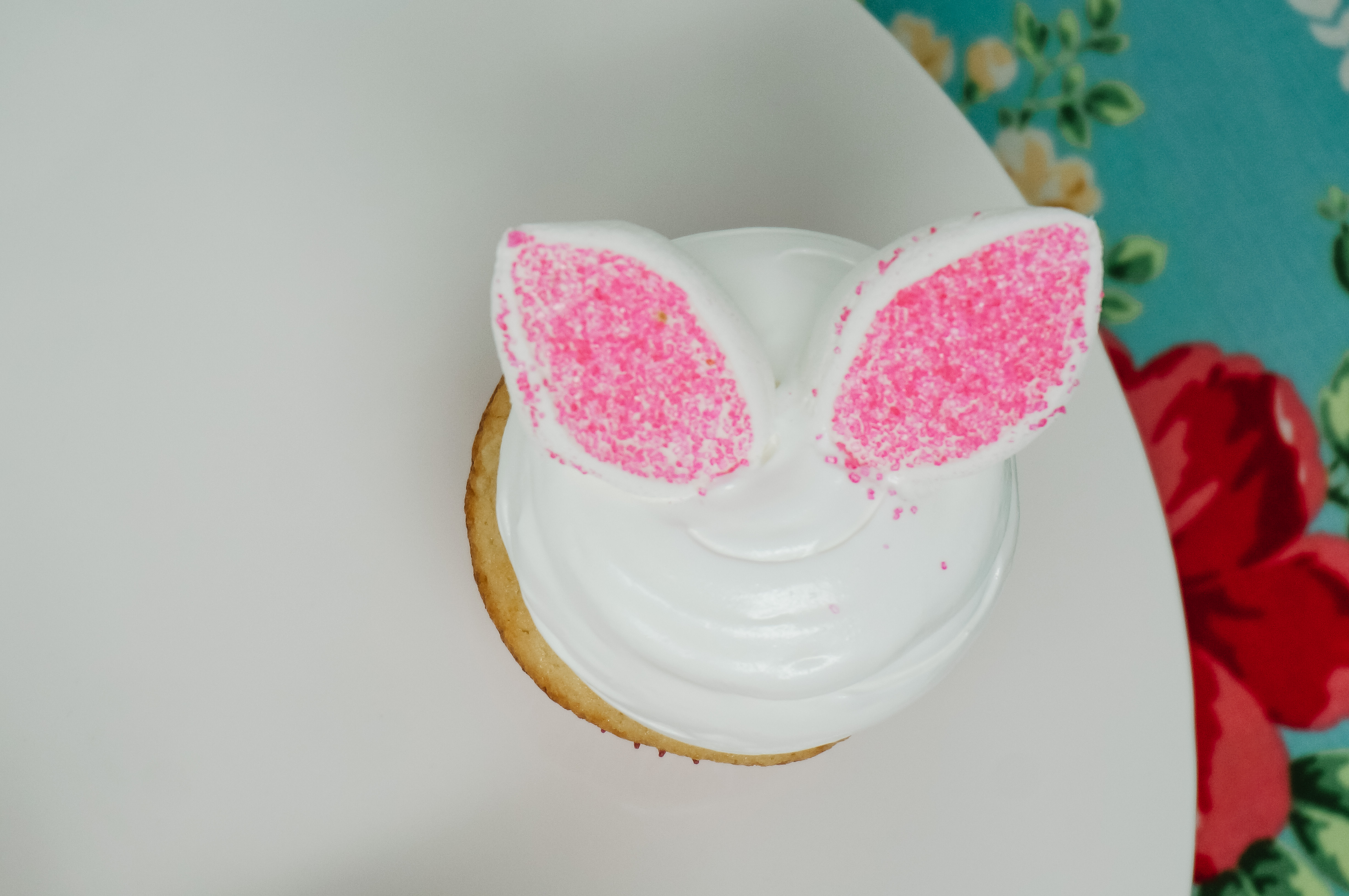 Easy Easter Bunny Cupcakes (Cute Marshmallow Bunny Ears) - Grace Like ...