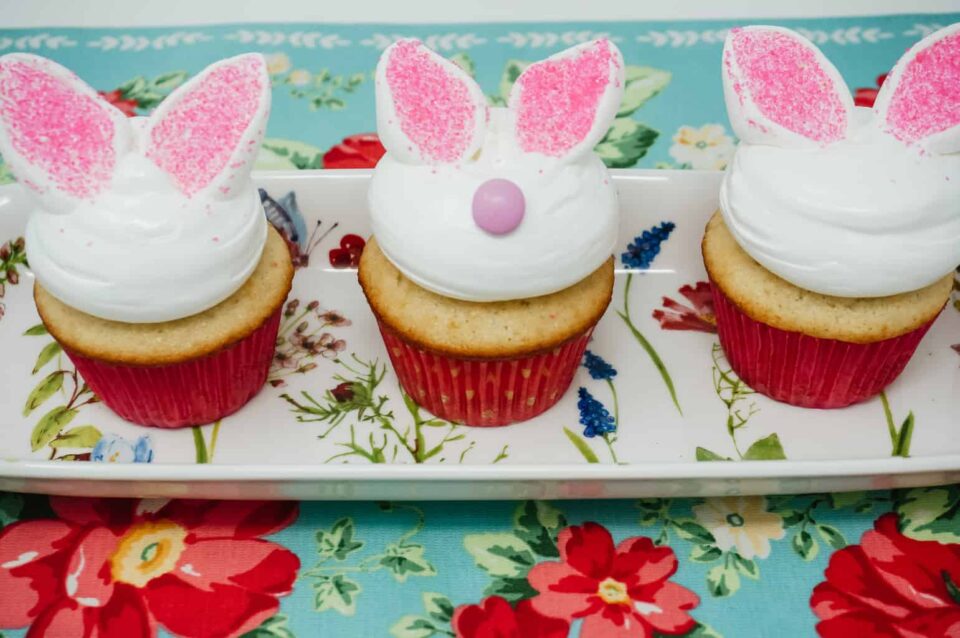 Easy Easter Bunny Cupcakes (Cute Marshmallow Bunny Ears) - Grace Like ...