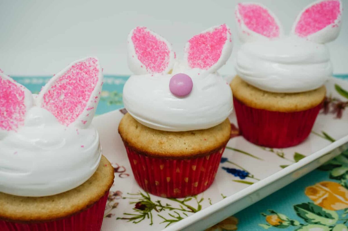 Easy Easter Bunny Cupcakes (Cute Marshmallow Bunny Ears) - Grace Like ...