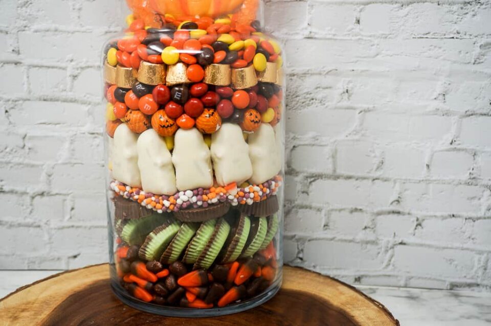 Halloween Candy Jar - Grace Like Rain Blog
