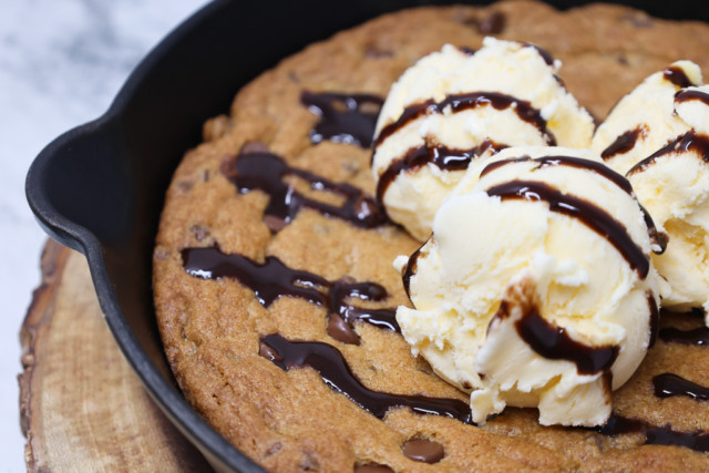 Big Ol' Chocolate Chip Skillet Cookie - Grace Like Rain Blog