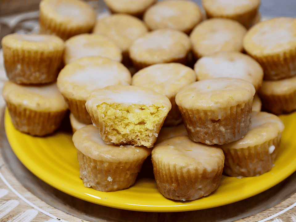 Paula Deen’s Lemon Blossoms Recipe (Easy Glazed Mini Lemon Cakes ...