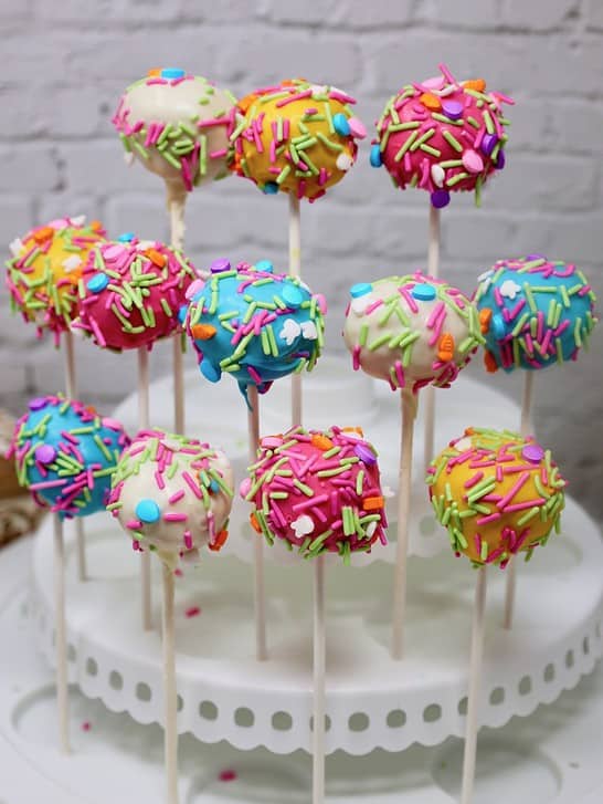 Easy Sugar Cookie Cake Pops - Grace Like Rain Blog