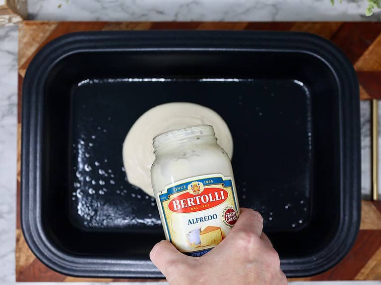 Million Dollar Spaghetti with Alfredo Sauce (Easy Baked Pasta Recipe ...