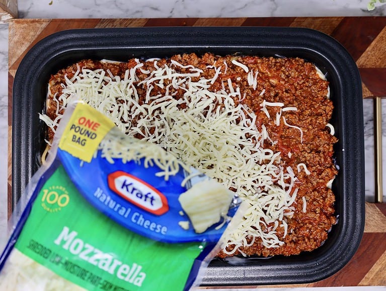 Million Dollar Spaghetti with Alfredo Sauce (Easy Baked Pasta Recipe ...