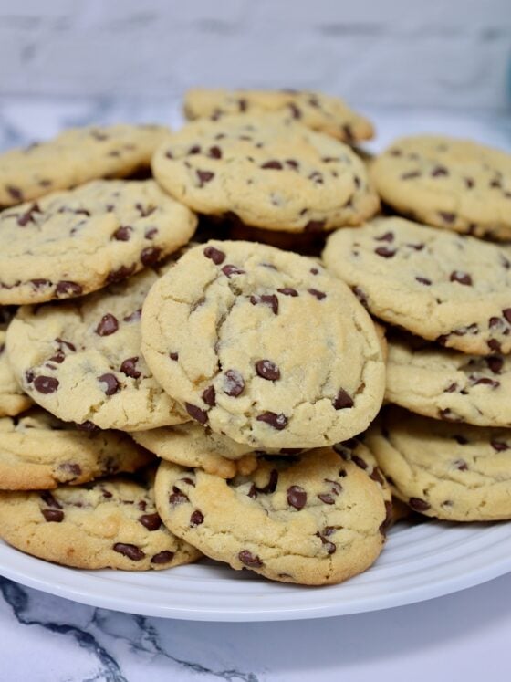 Chocolate Chip Cookies with Crisco (Soft & Chewy, No Butter Needed ...